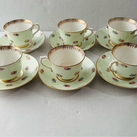 NuMe | Dining | Floral Goldtrimmed Tea Cup Set | Poshmark